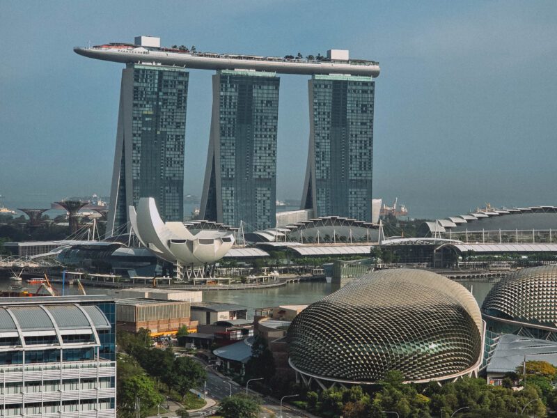 Breakfast at Raffles Hotel & Singapore Sling at Long Bar: Singapore ...
